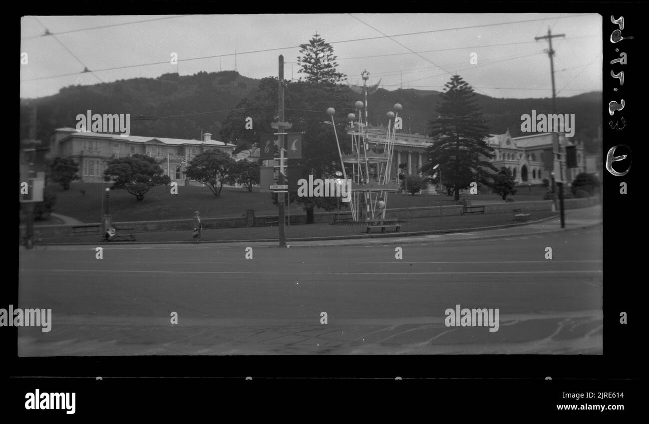 December 1953 january 1954 queens visit hi-res stock photography and ...