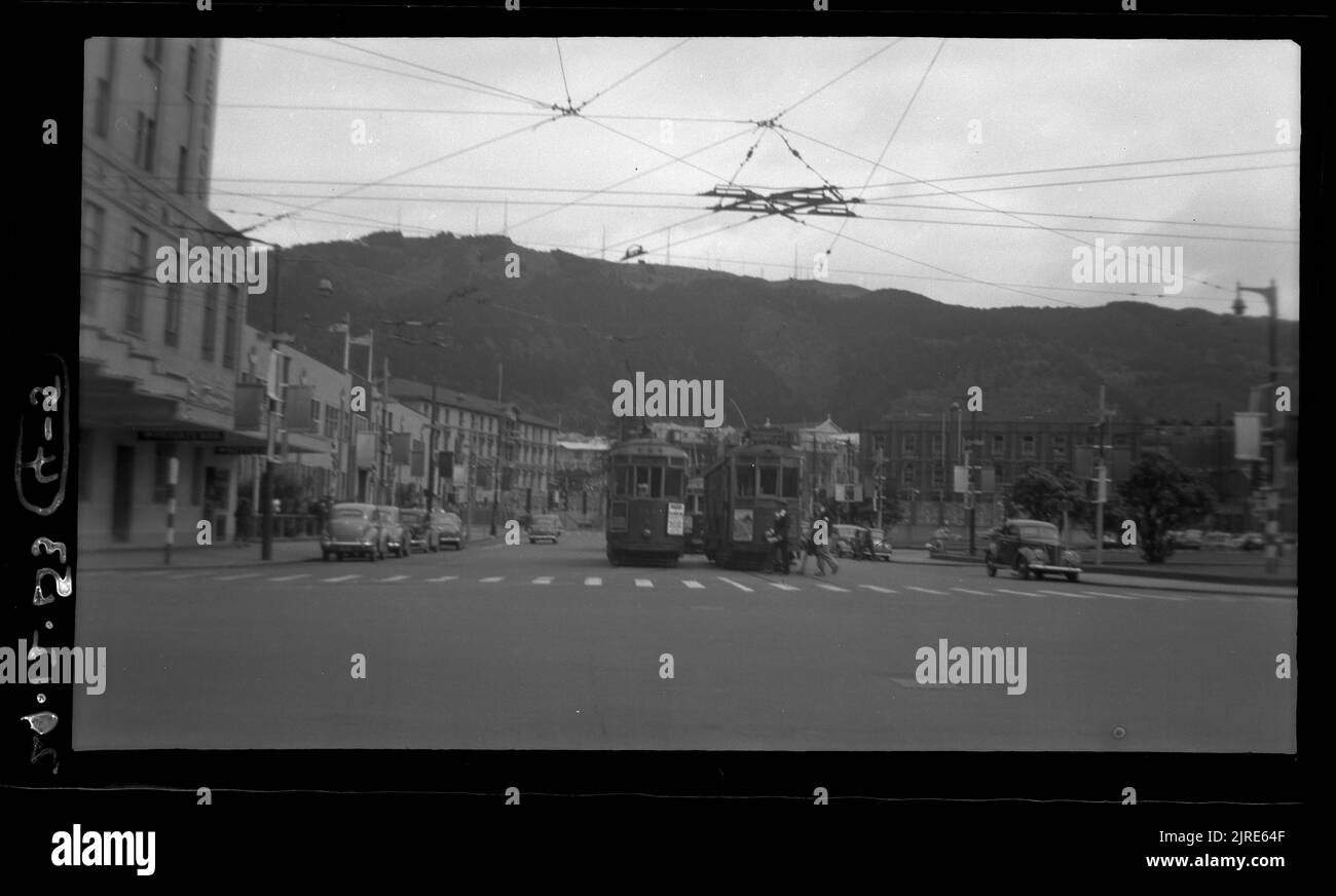 December 1953 january 1954 queens visit hi-res stock photography and ...