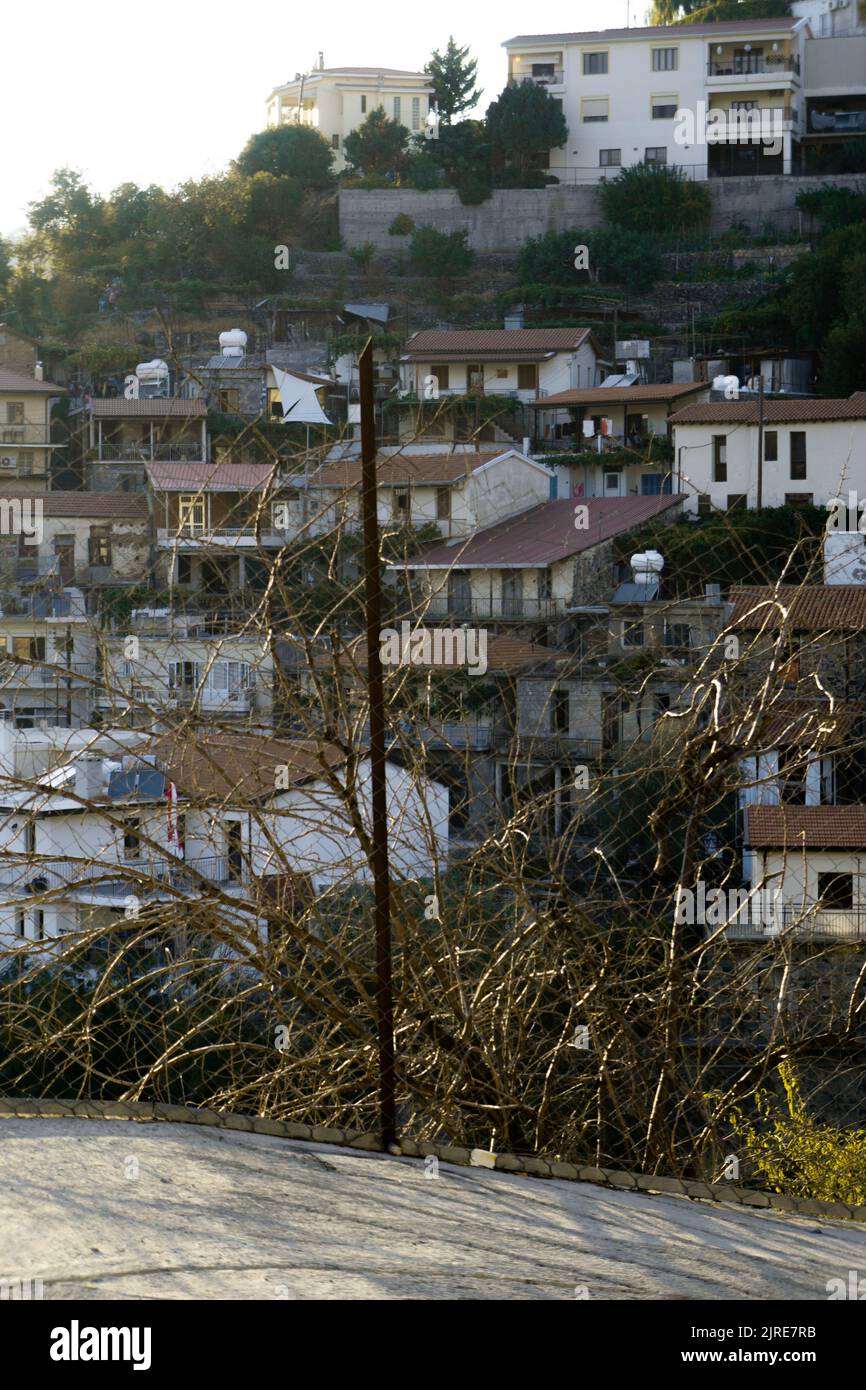 Houses close to each other hi-res stock photography and images - Alamy