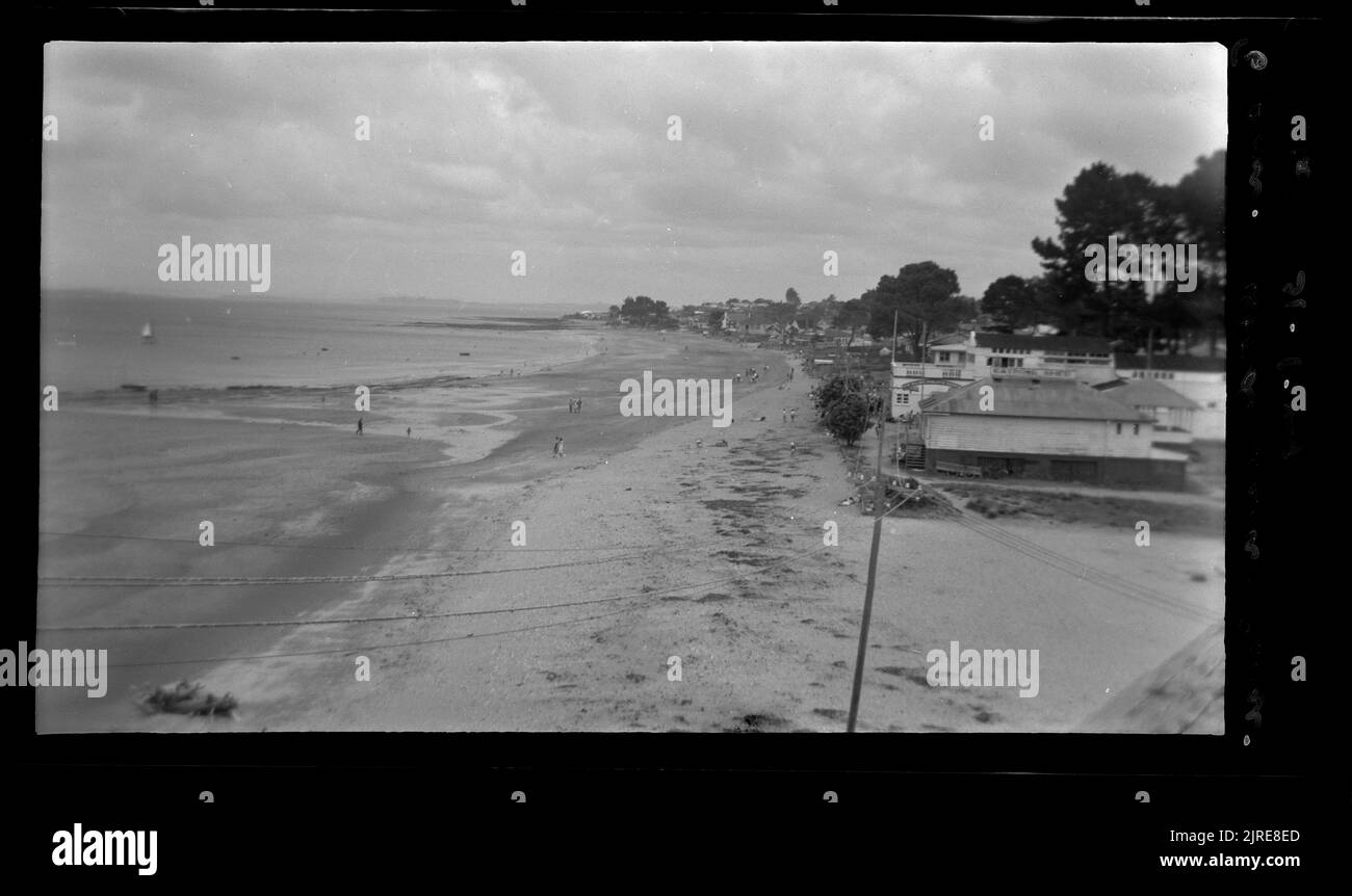 Milford beach and rangitoto 31 january 1949 pan hi-res stock ...