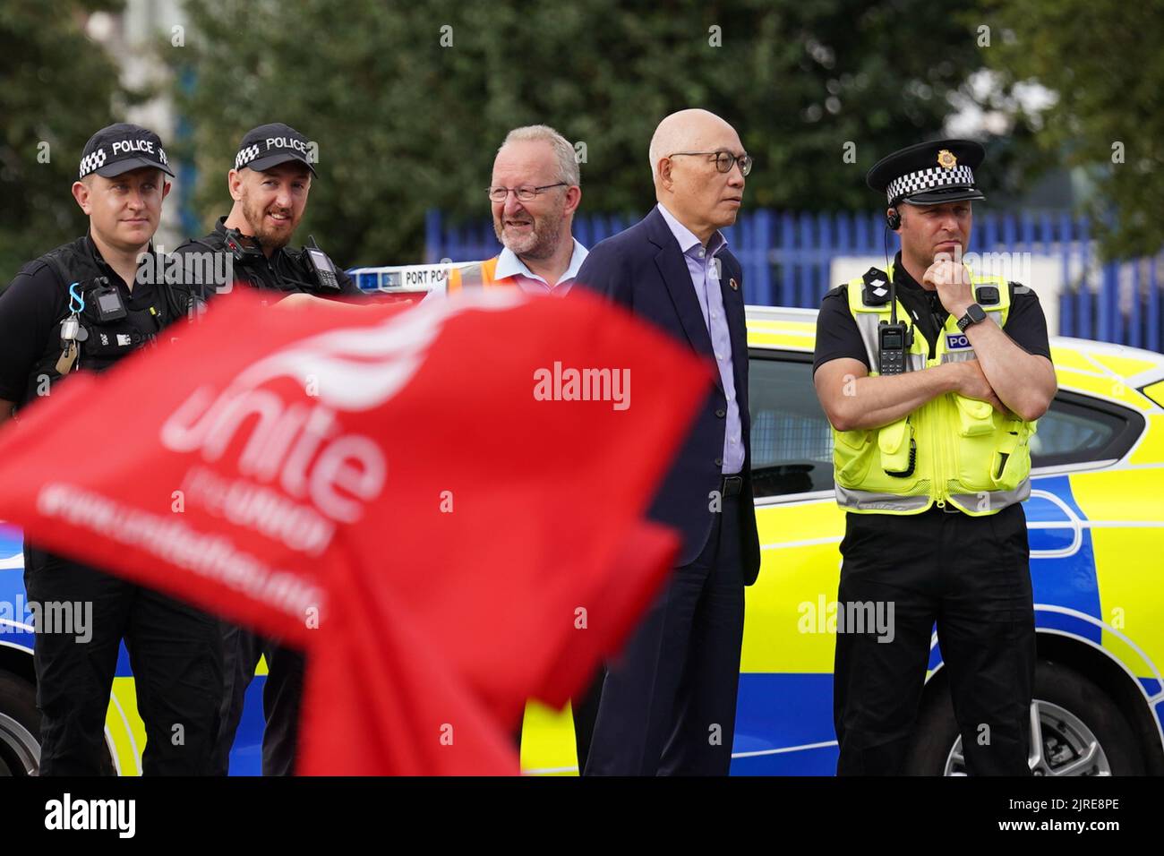 Hutchison Ports Chief Executive Officer Clemence Cheng with police ...