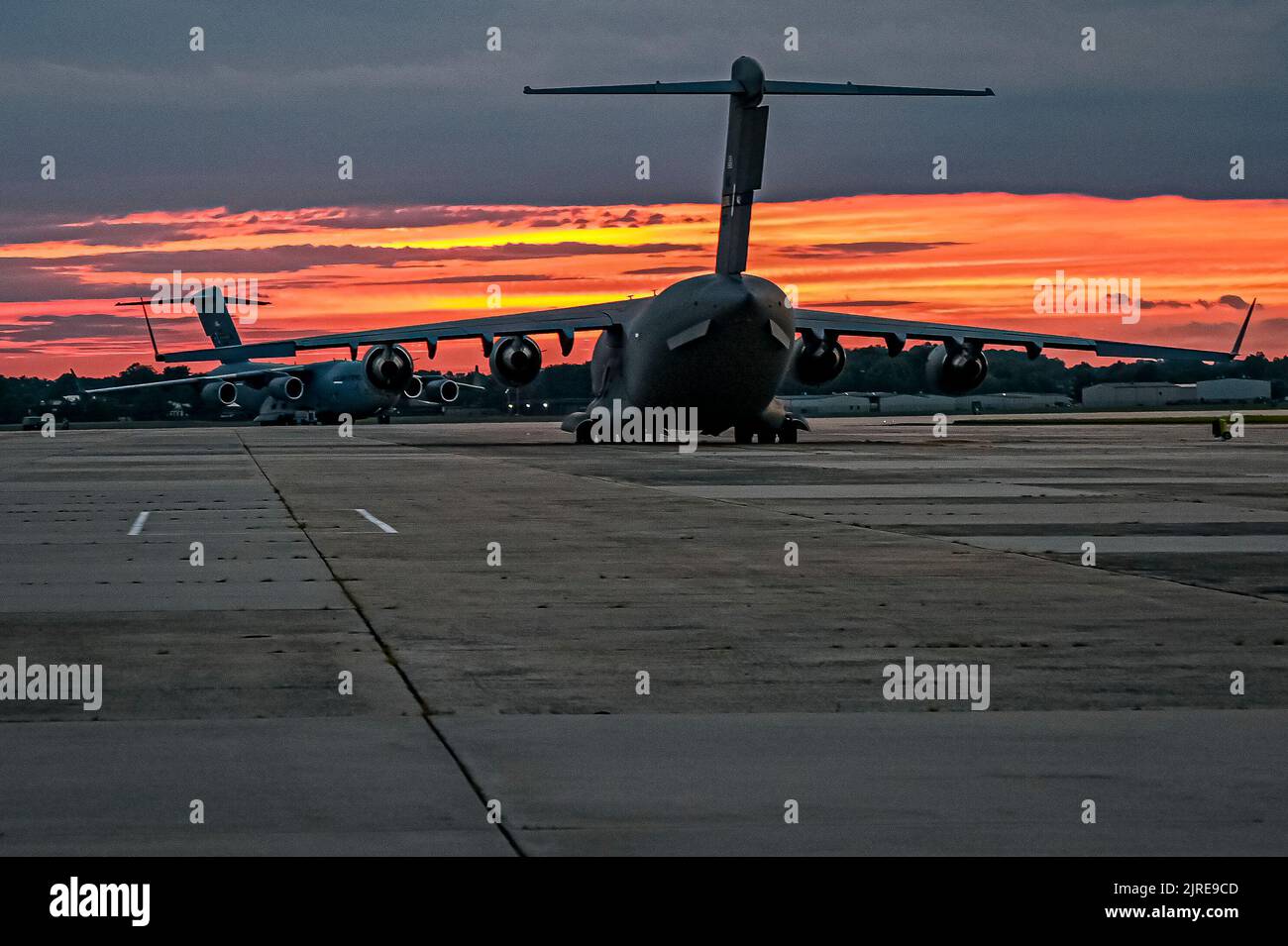 305th air mobility wing hi-res stock photography and images - Alamy