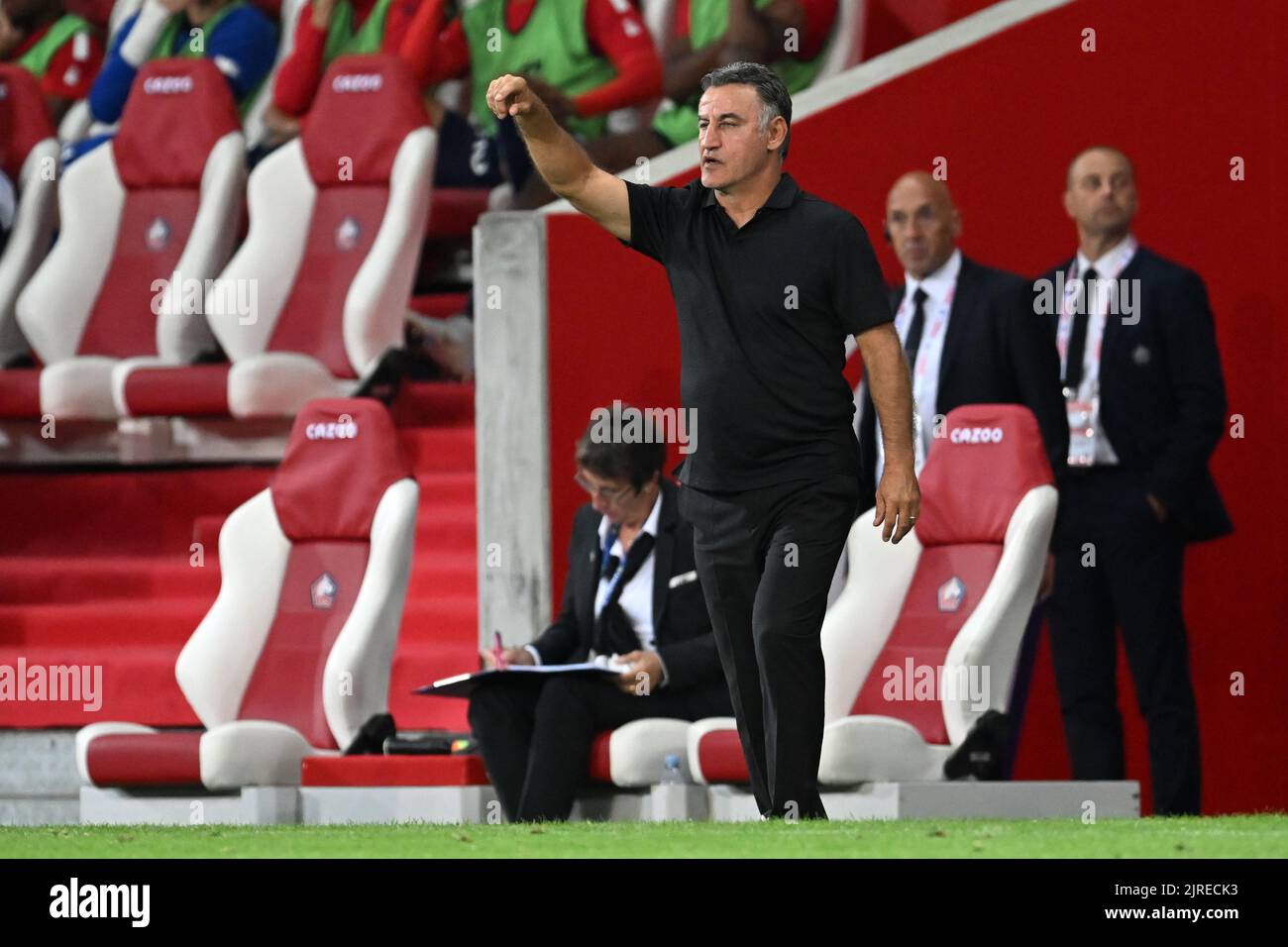 LILLE - Paris Saint-Germain trainer coach Christophe Galtier during the ...