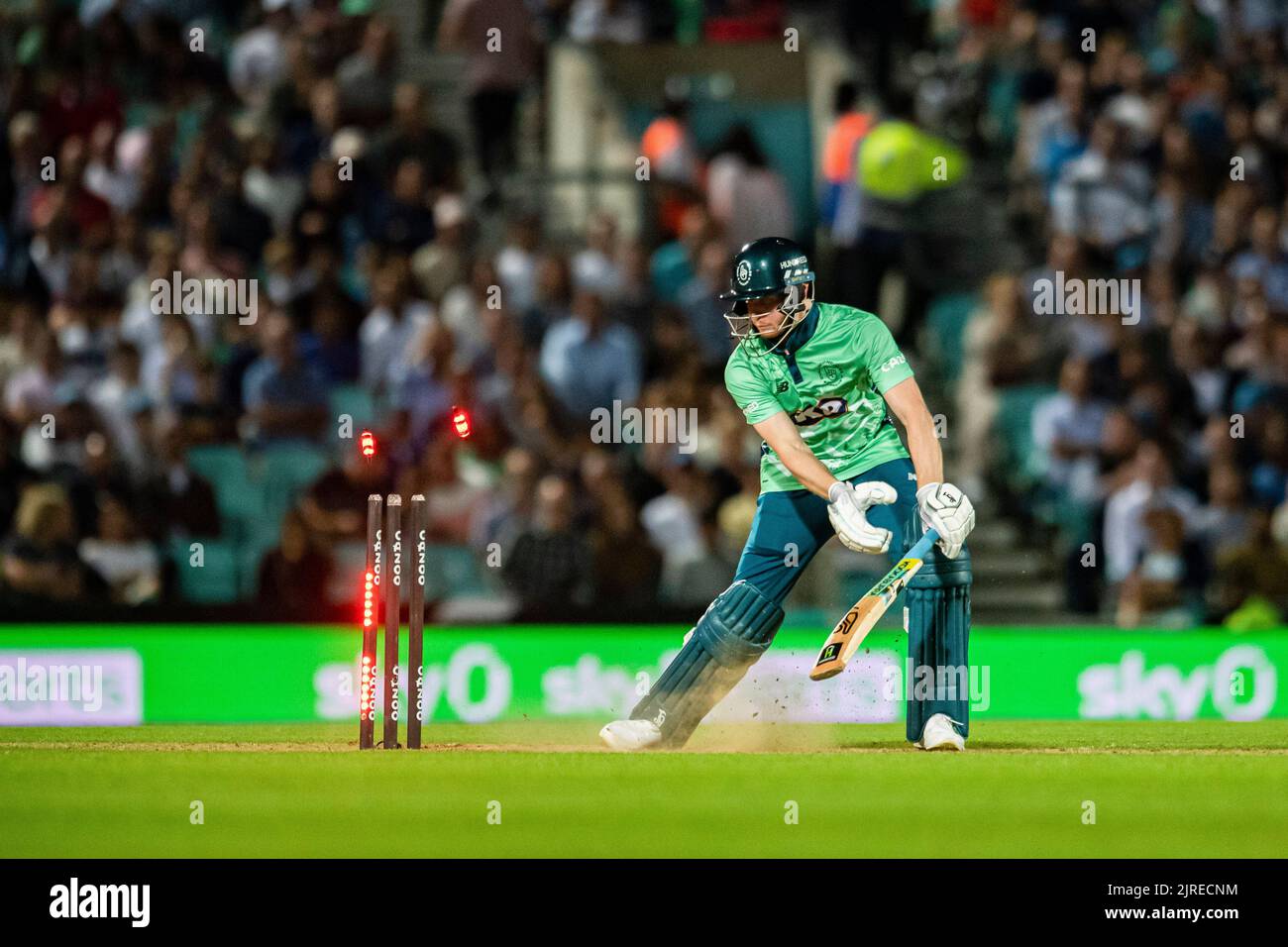 LONDON, UNITED KINGDOM. 23th Aug, 2022. Jordan Cox of Oval Invincibles ...