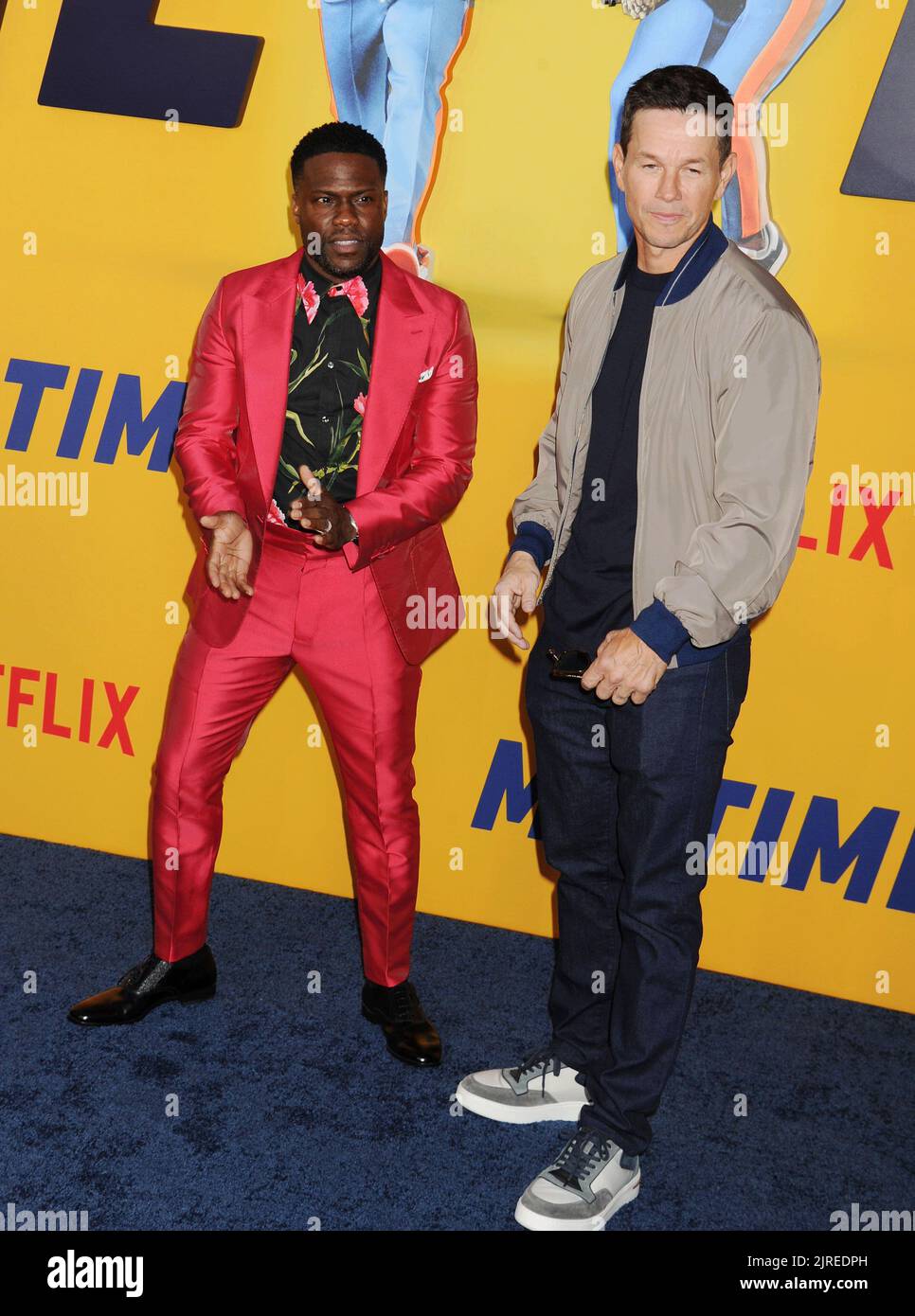 LOS ANGELES, CA - AUGUST 23: (L-R) Kevin Hart and Mark Wahlberg attend ...