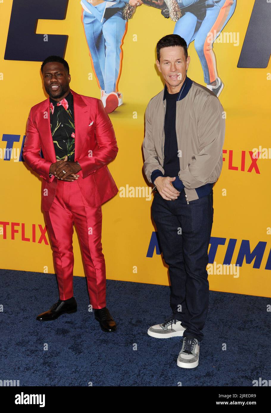 LOS ANGELES, CA - AUGUST 23: (L-R) Kevin Hart and Mark Wahlberg attend ...