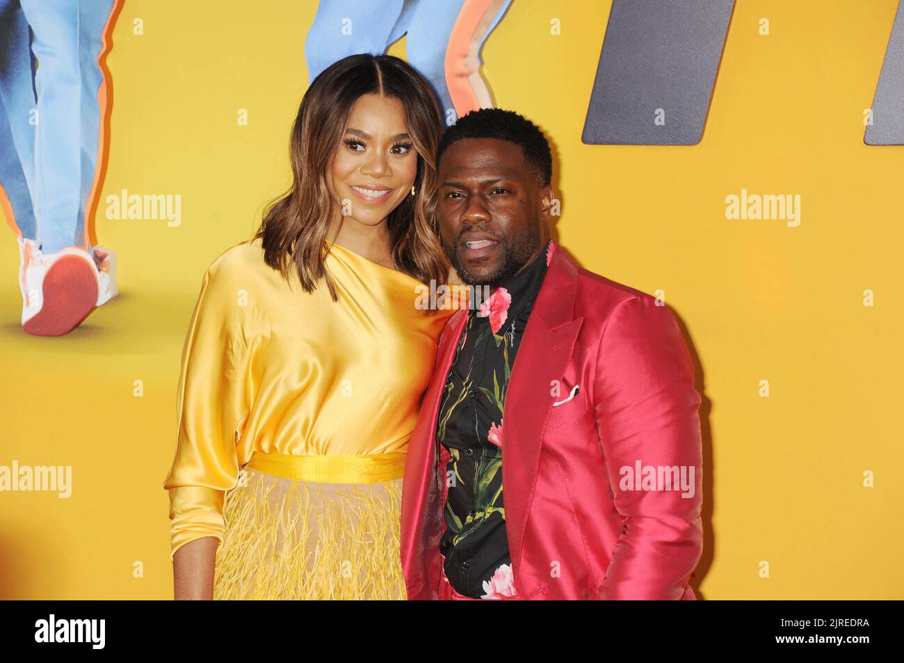 LOS ANGELES, CA - AUGUST 23: (L-R) Regina Hall and Kevin Hart attend ...