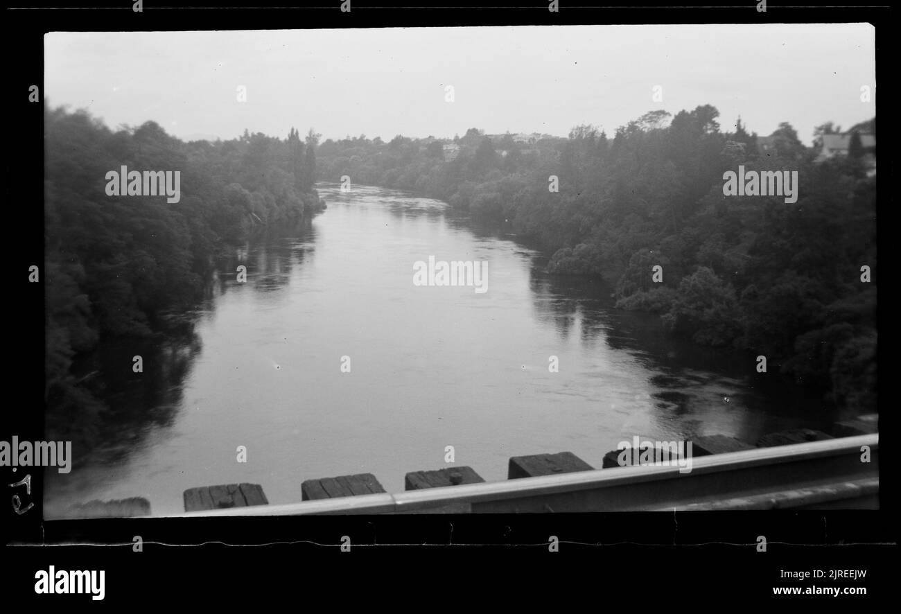 Hamilton holiday, 14 November 1953-18 November 1953, by Leslie Adkin ...