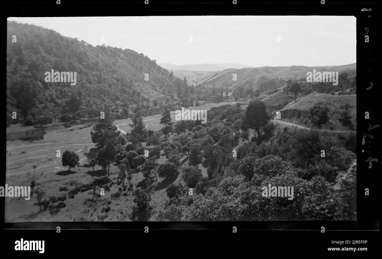 Visit to Putangirua Pinnacles and old Maori sites, 08 March 1952-09 ...