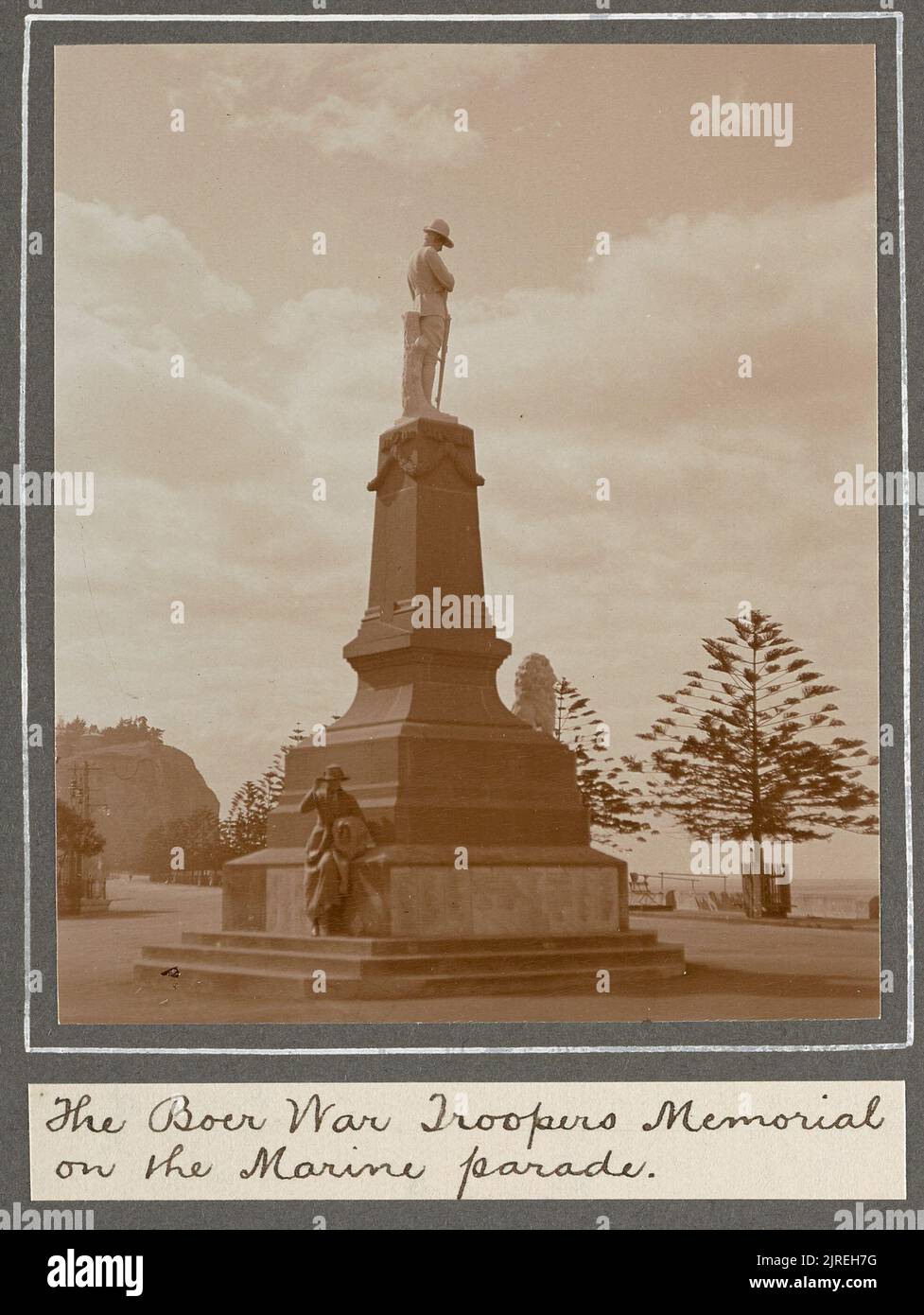 A weekend at Hastings. September 5-7, 1914. A visit to Napier: The Boer ...