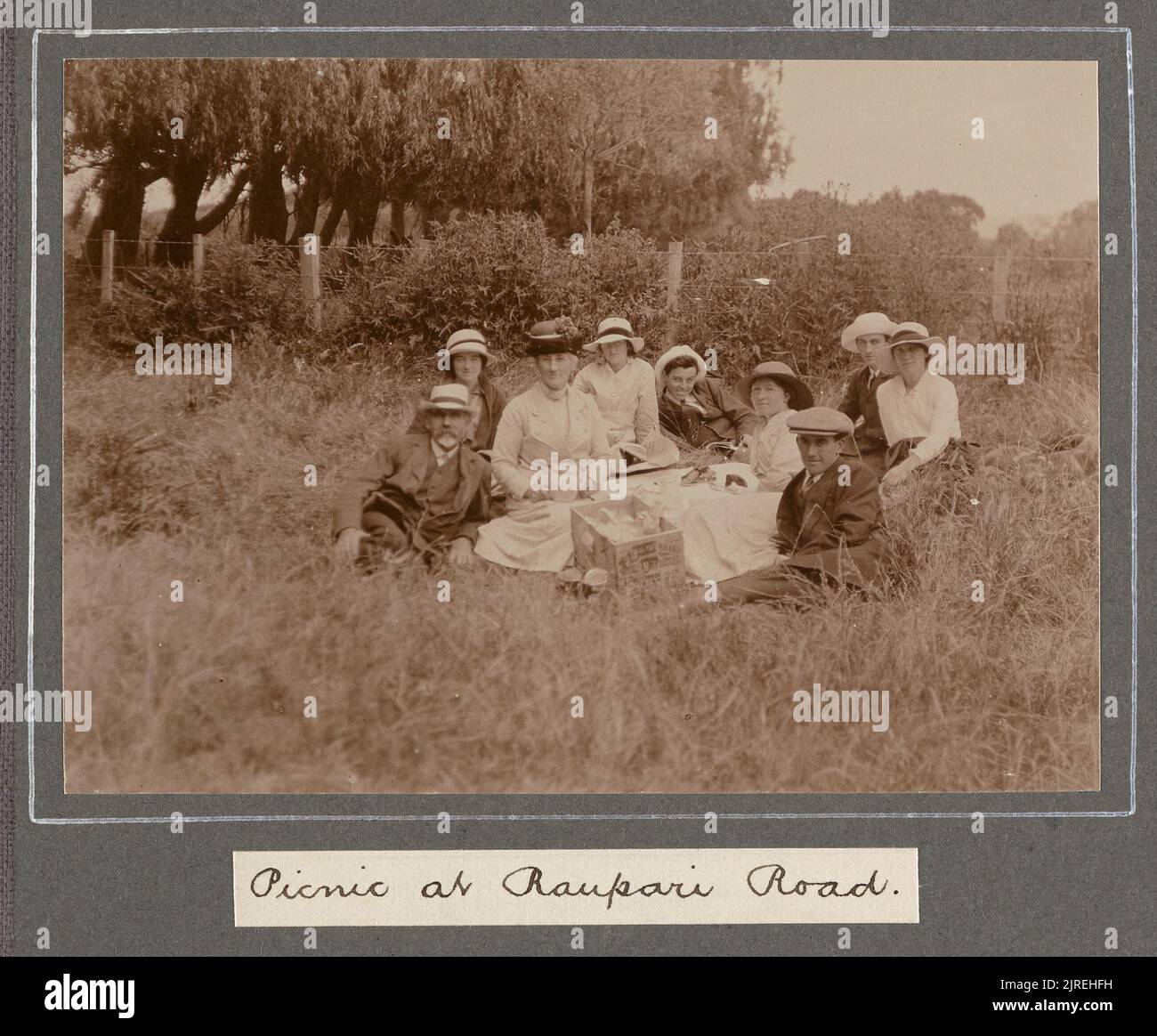 Picnic at raupari road fr hi-res stock photography and images - Alamy