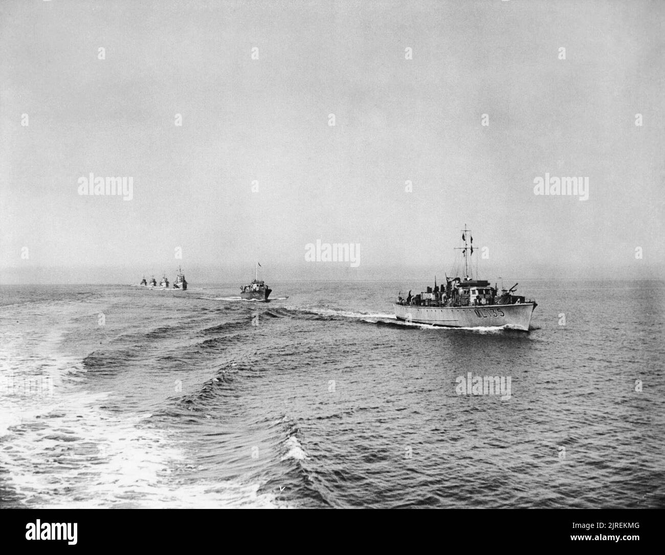The Royal Navy during the Second World War ML 135 leads a minesweeping ...