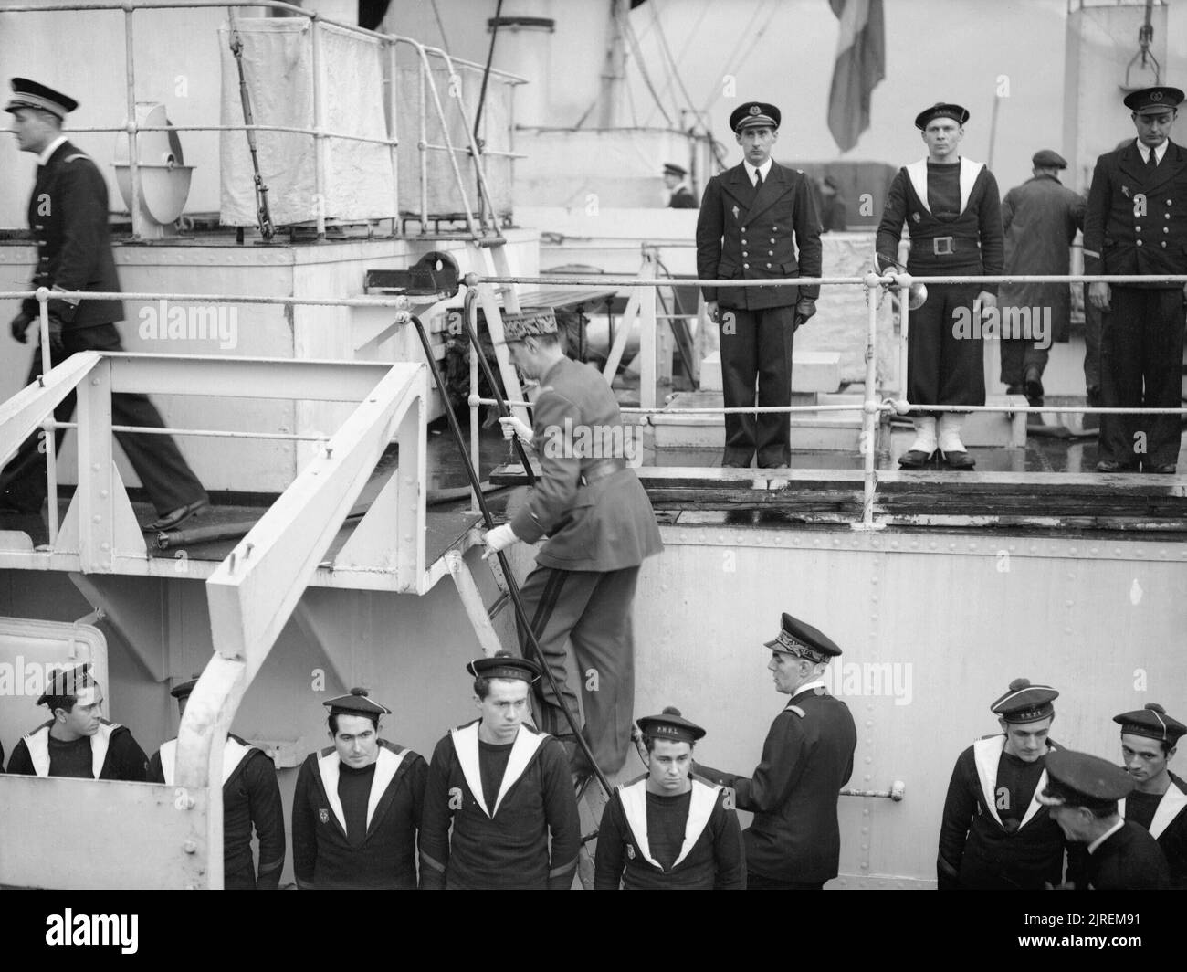 General Charles de Gaulle on board the FFS ROSELYS at Greenock ...