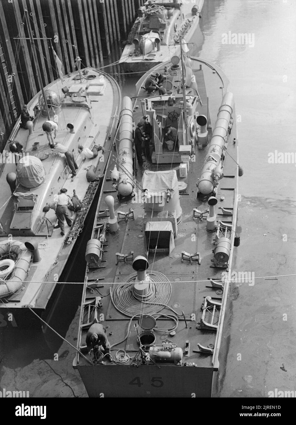 The Royal Navy during the Second World War An Air Sea Rescue launch ...