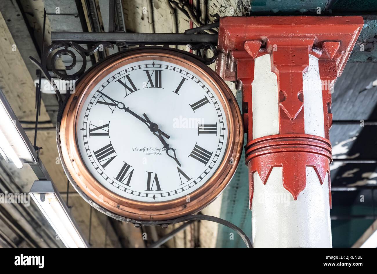 London underground map history hi-res stock photography and images - Alamy