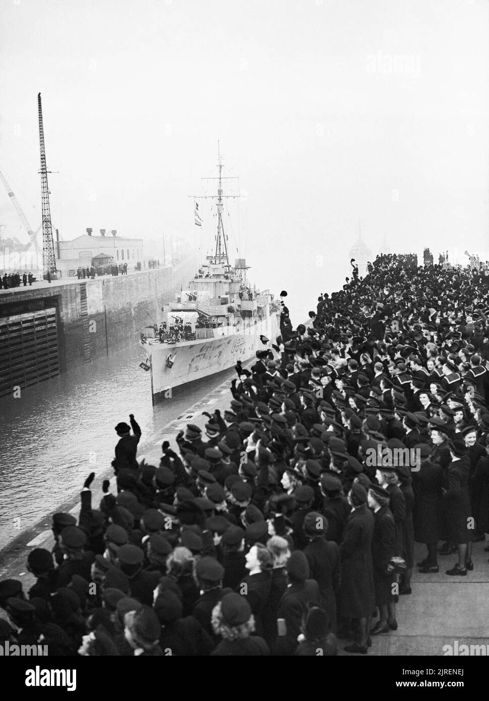 The sloop HMS MAGPIE returns to Liverpool after a successful escort ...