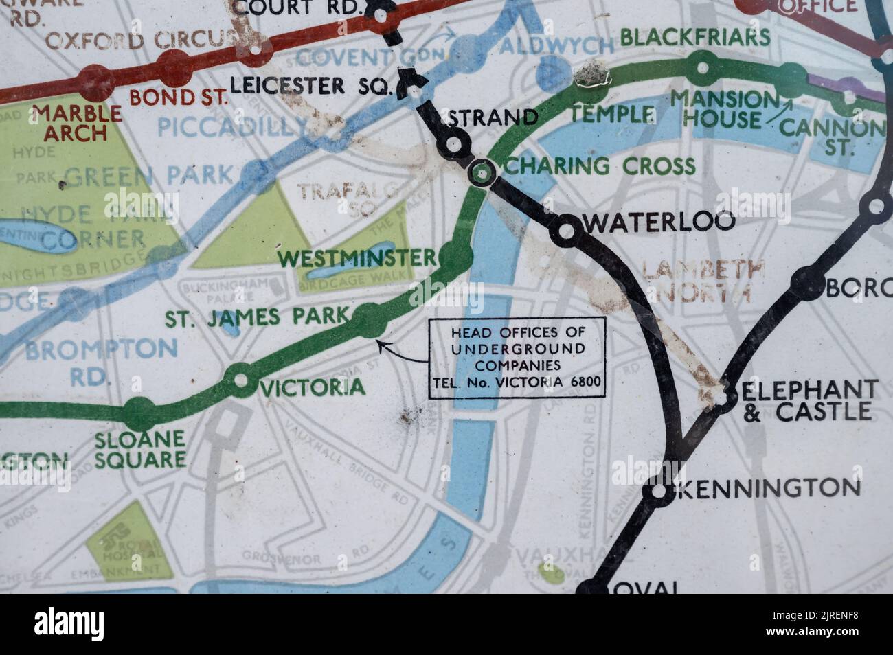 London underground carriage map hi-res stock photography and images - Alamy