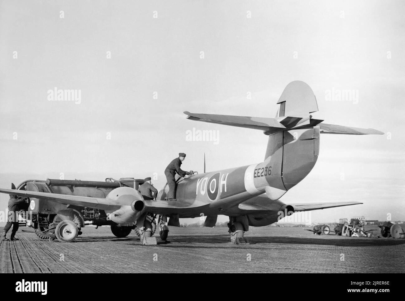 Ground crew refuelling a Gloster Meteor F Mk III of No. 616 Squadron ...