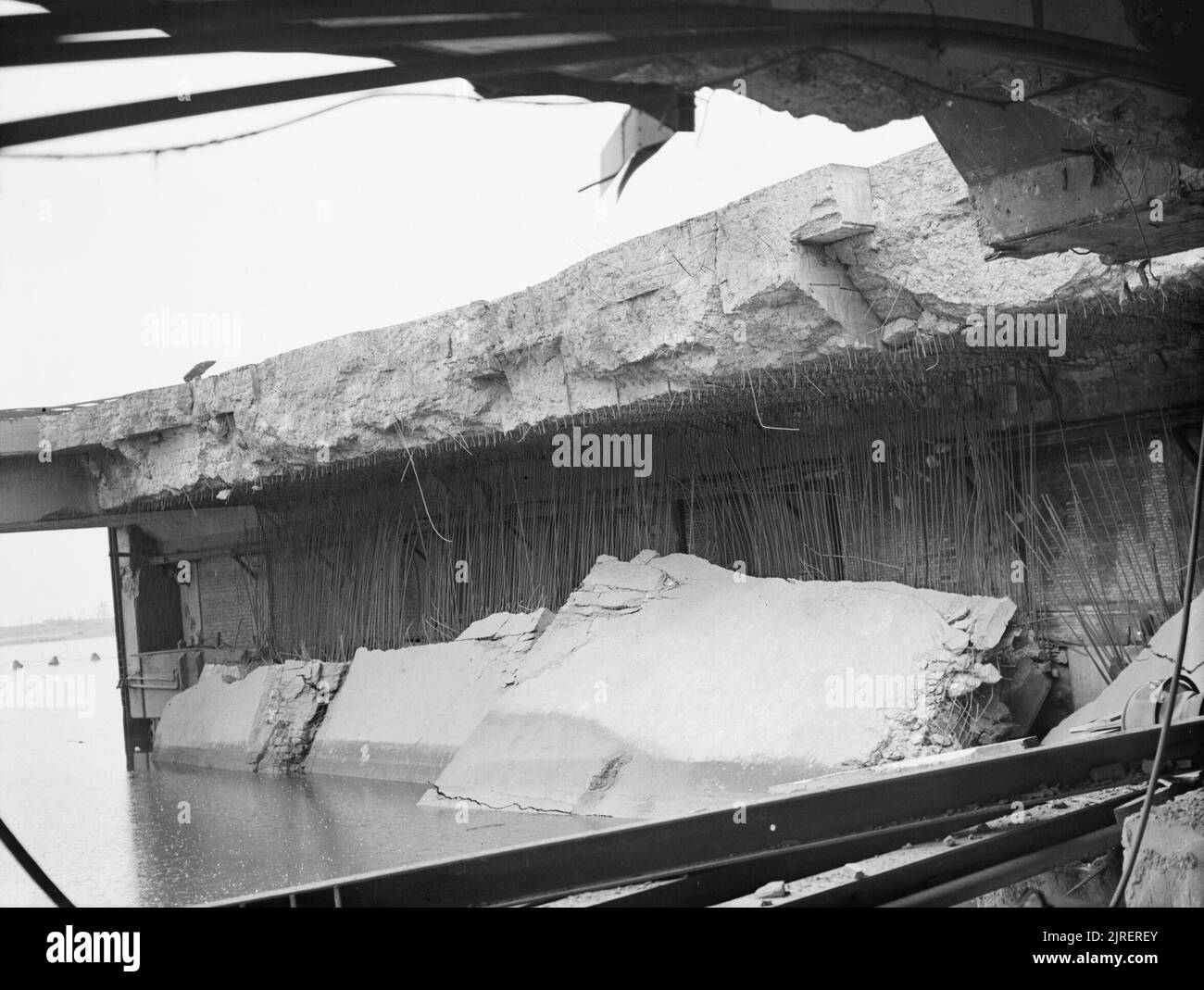 Royal Air Force Bomber Command, 1942-1945. Interior of one of the E ...
