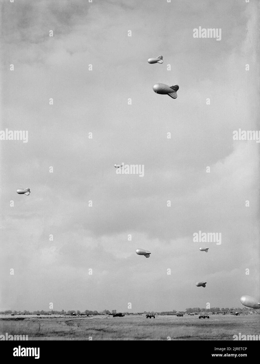 At cardington airfield hi-res stock photography and images - Alamy