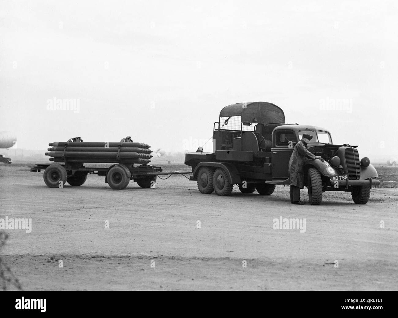 Royal Air Force Balloon Command, 1939-1945. A Fordson Model 817T ...