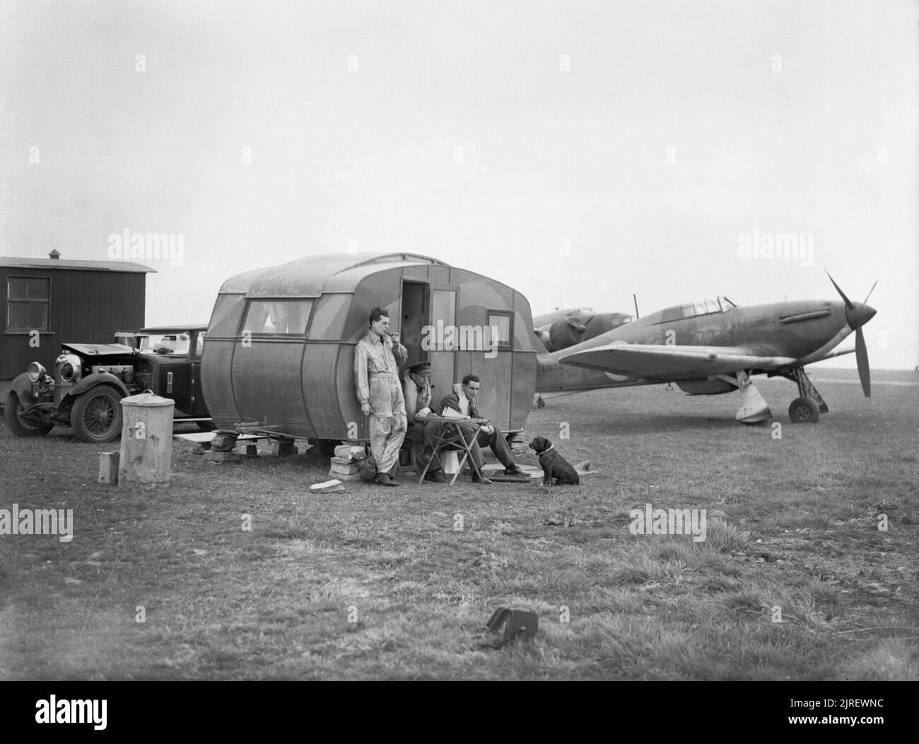 Royal Air Force Fighter Command, 1939-1945. Fighter pilots of No. 111 ...