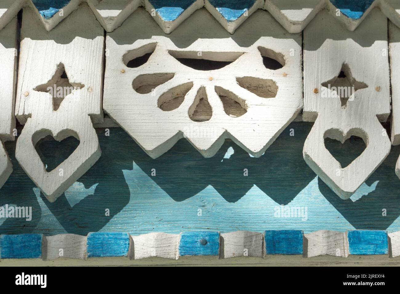 Vintage wooden lace patterns hi-res stock photography and images - Alamy