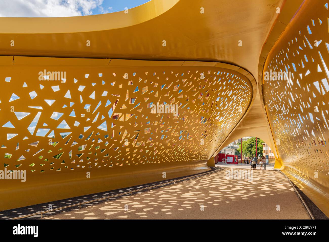 Taco bridge hi-res stock photography and images - Alamy