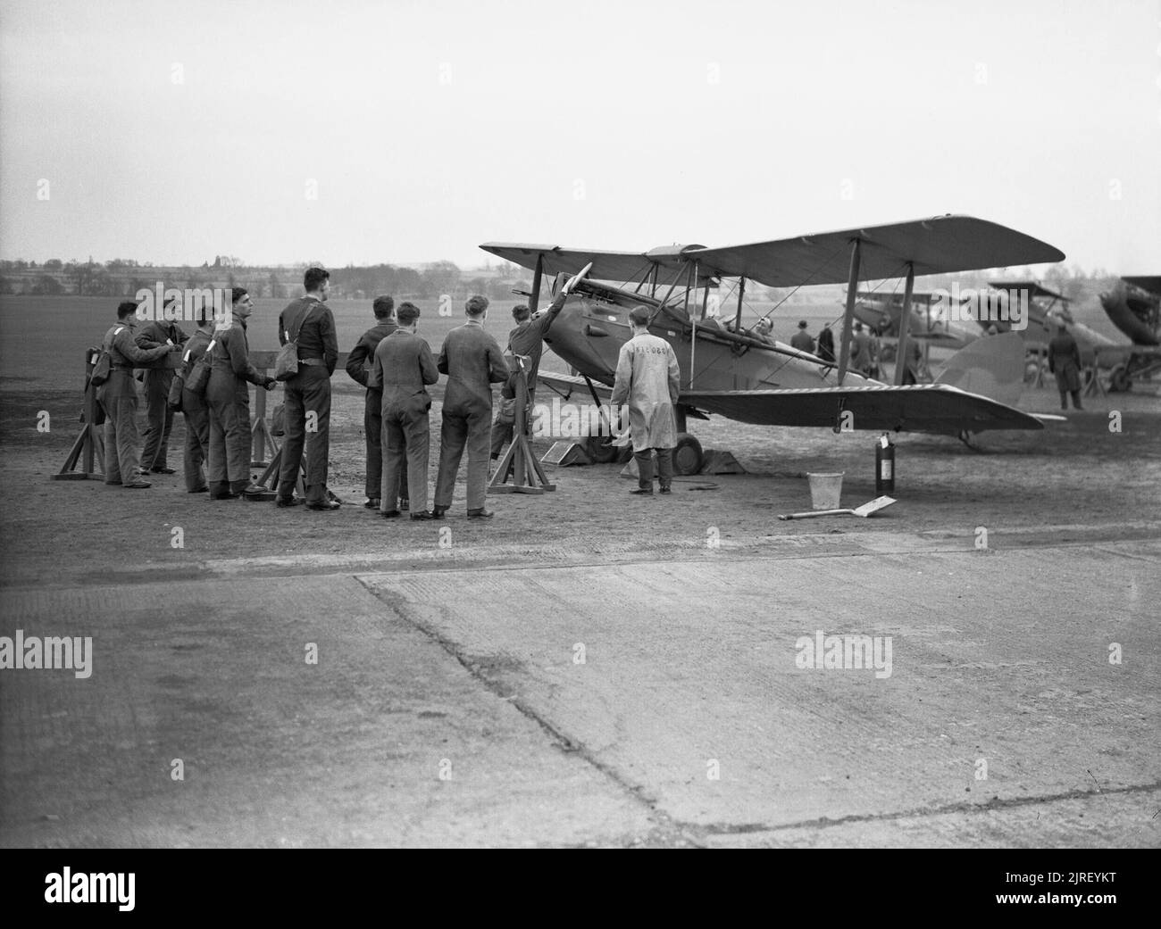Royal Air Force Training Command, 1939-1940. Aircraft apprentices learn ...