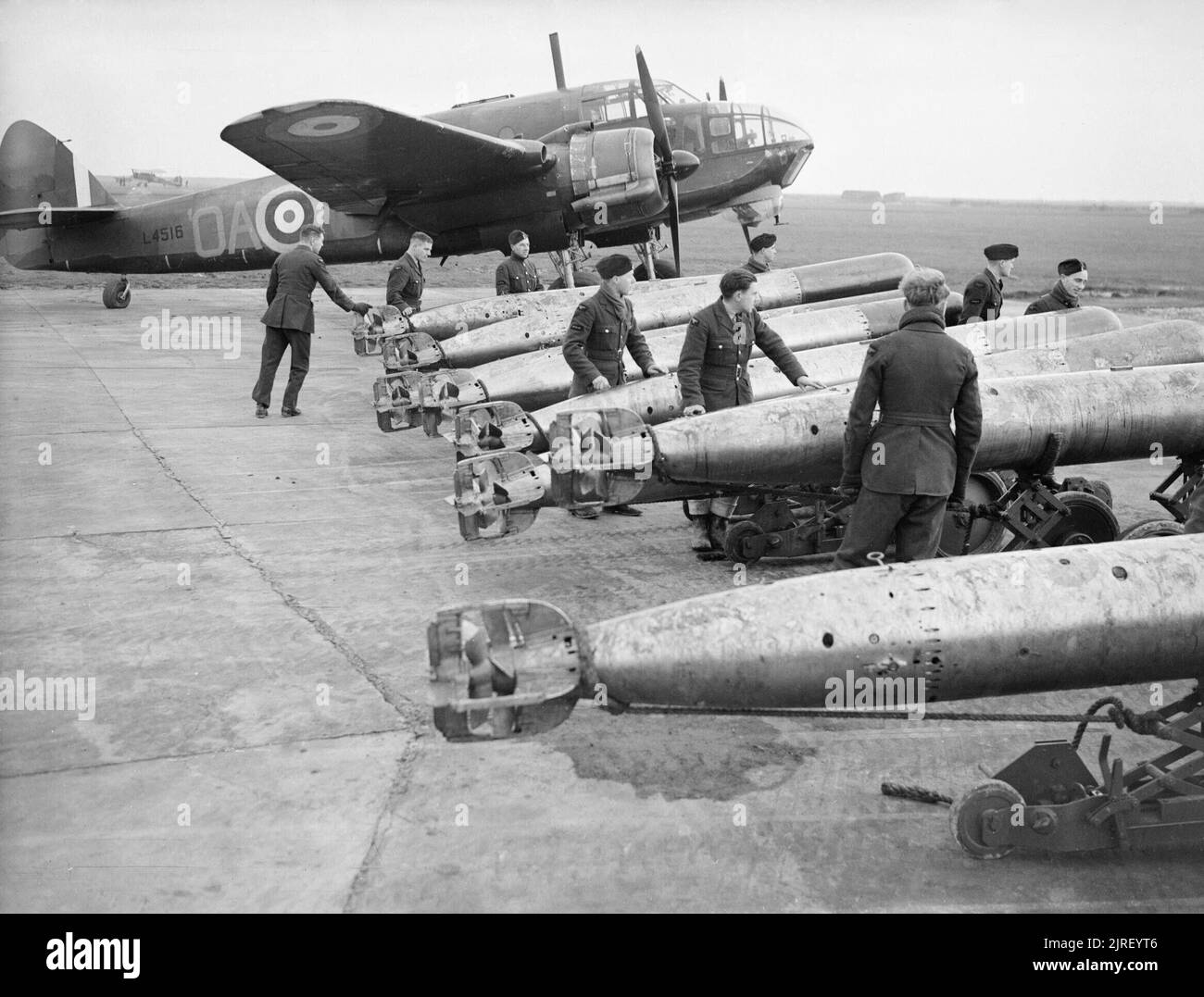Royal Air Force- 1939-1945- Coastal Command Beaufort L4516 of No 22 ...