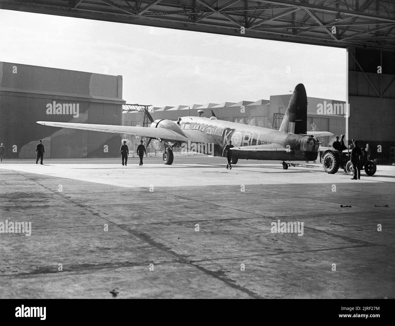 Royal Air Force Bomber Command, 1939-1941. Vickers Wellington Mark IC ...