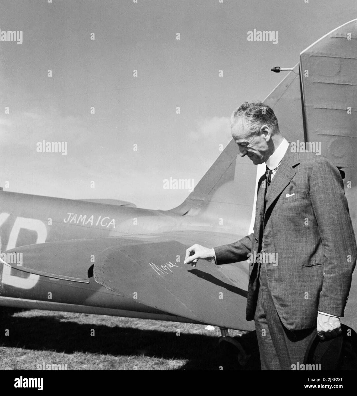 West Indians in Britain during the Second World War West Indian aid to ...