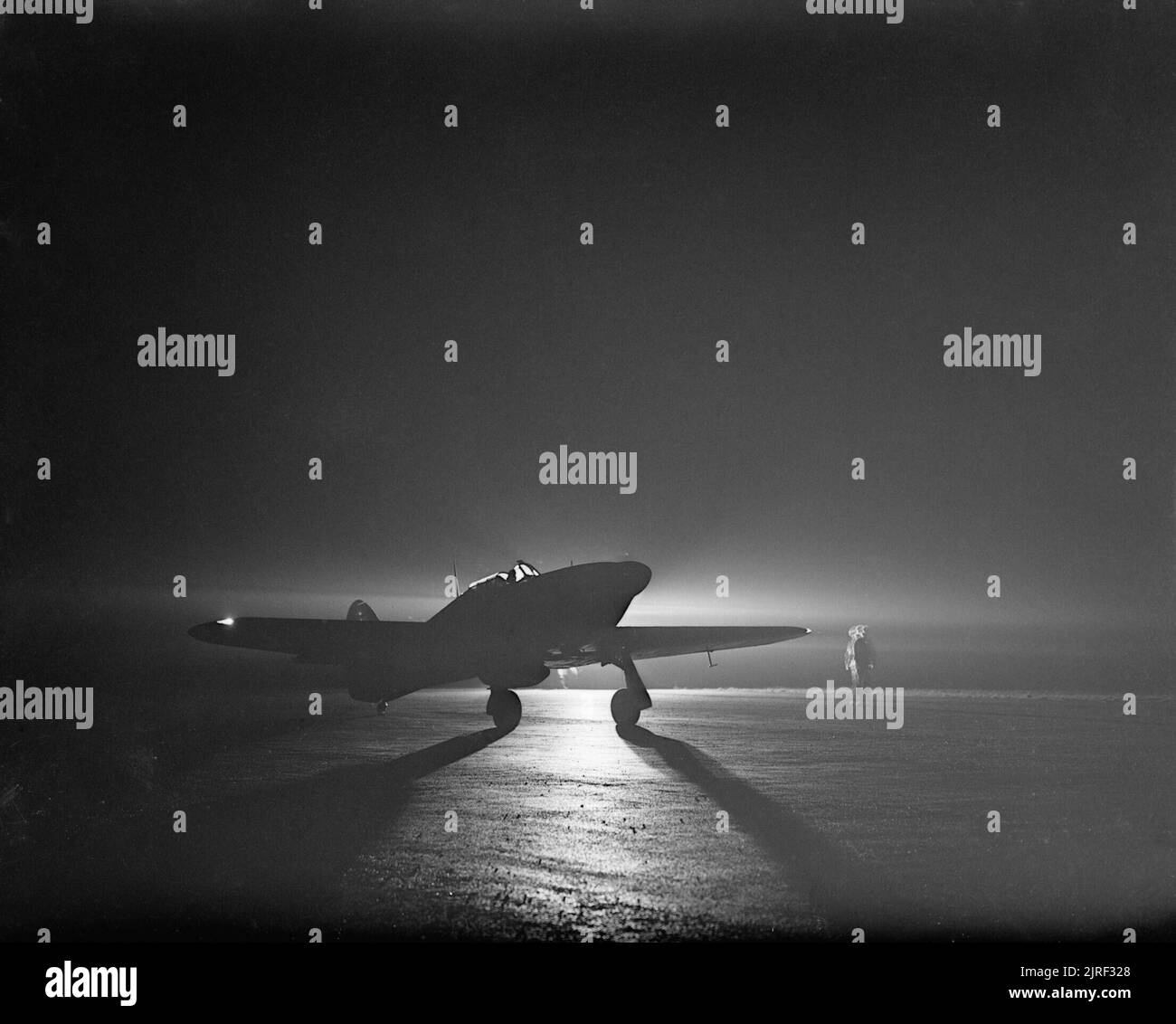Ww2 hawker hurricane 85 squadron hi-res stock photography and images ...