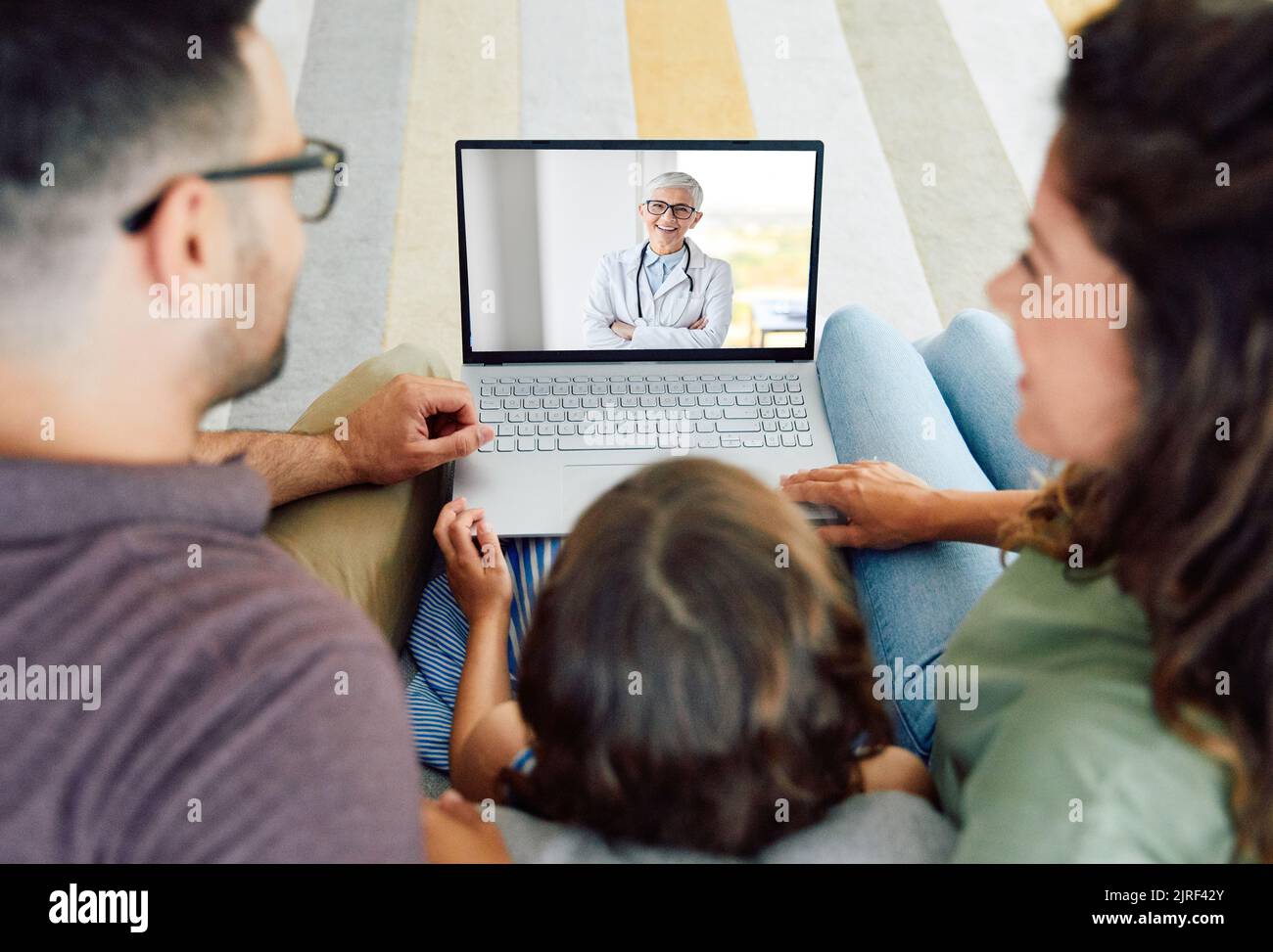 doctor technology online computer patient communication medicine ...