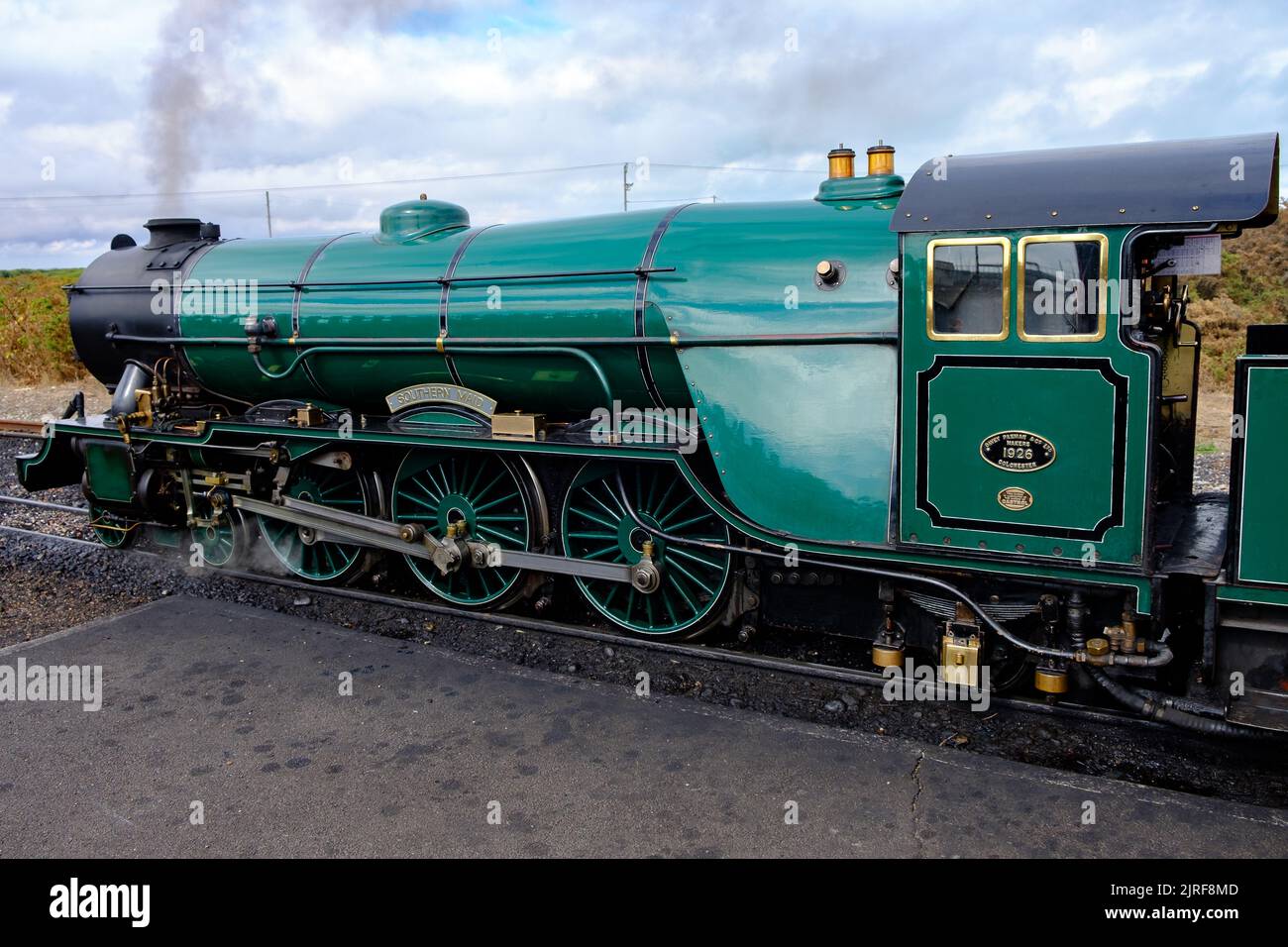Green steam train hi-res stock photography and images - Alamy