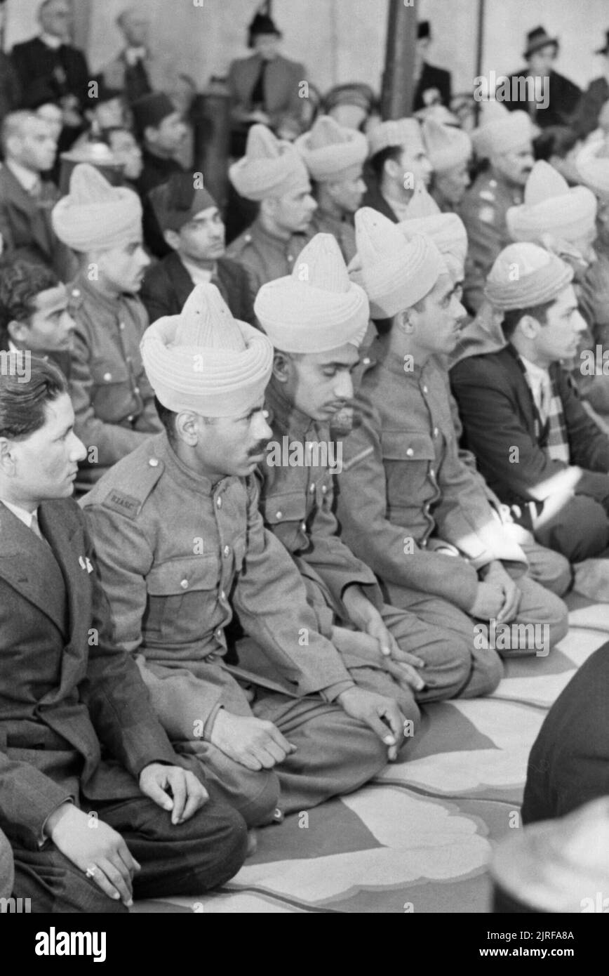 Muslims in Britain- Eid Ul Fitr Celebrations, 1941 Men of the Royal ...