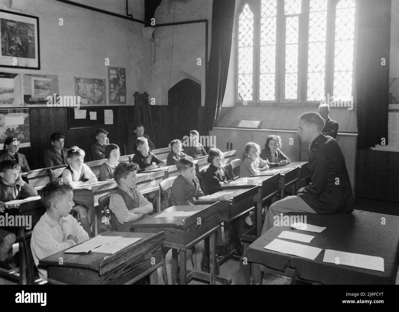 US Troops in An English Village- Everyday Life With the Americans in ...