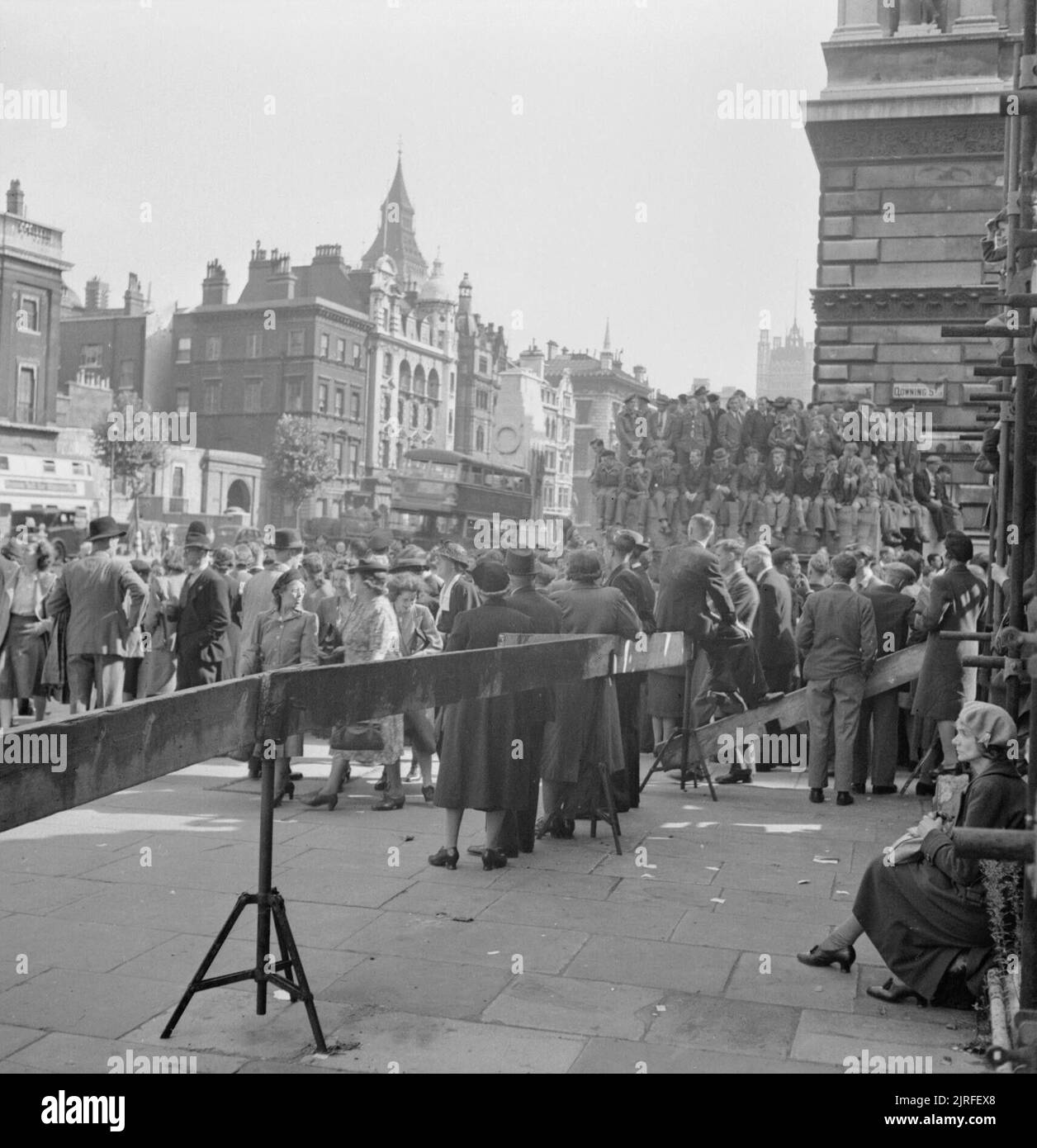 Victory japan london 1945 Black and White Stock Photos & Images - Alamy
