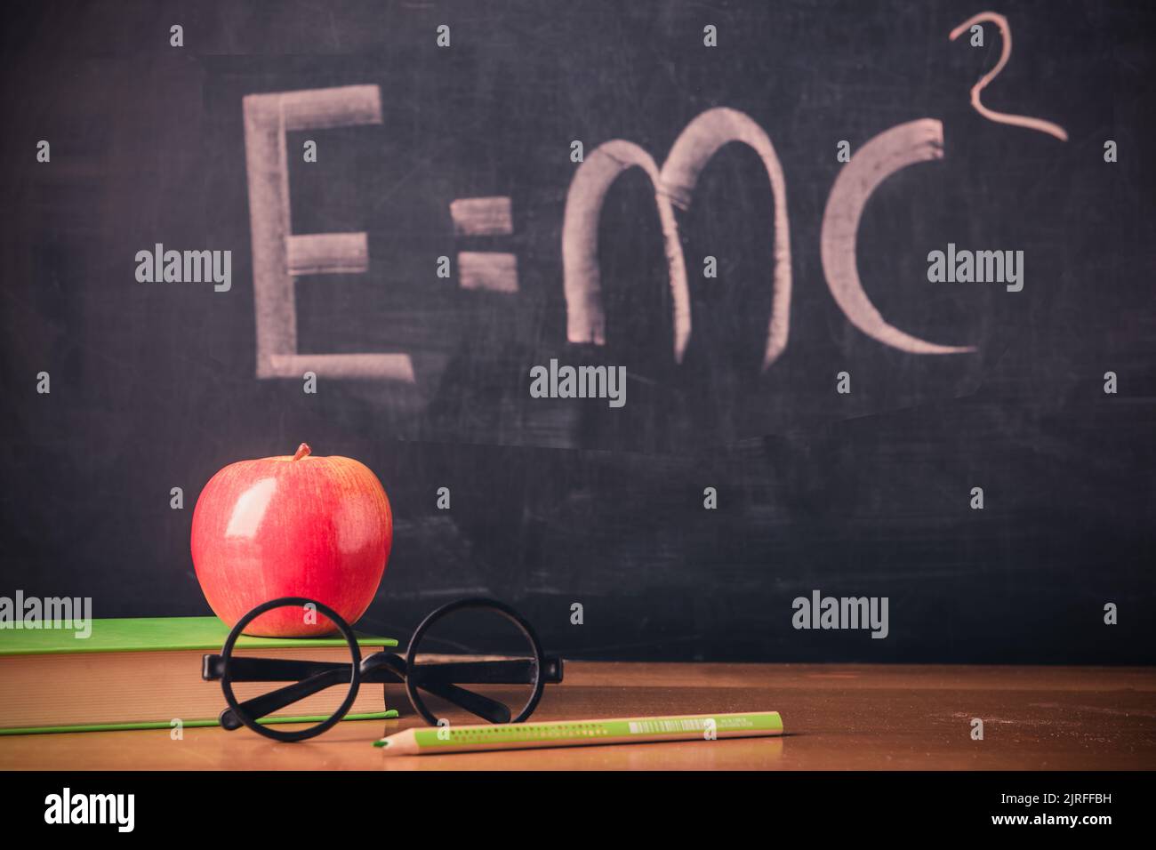 Famous albert einstein equation e mc2 hi-res stock photography and images - Alamy