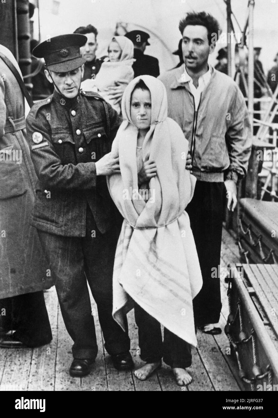 Sinking of Ss Athenia, September 1939 A young child wrapped in a ...