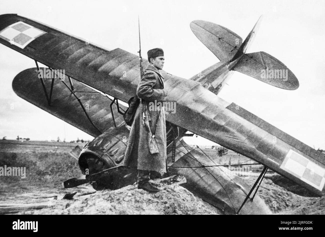 The German-soviet Invasion of Poland, 1939 Red Army soldier guarding a ...