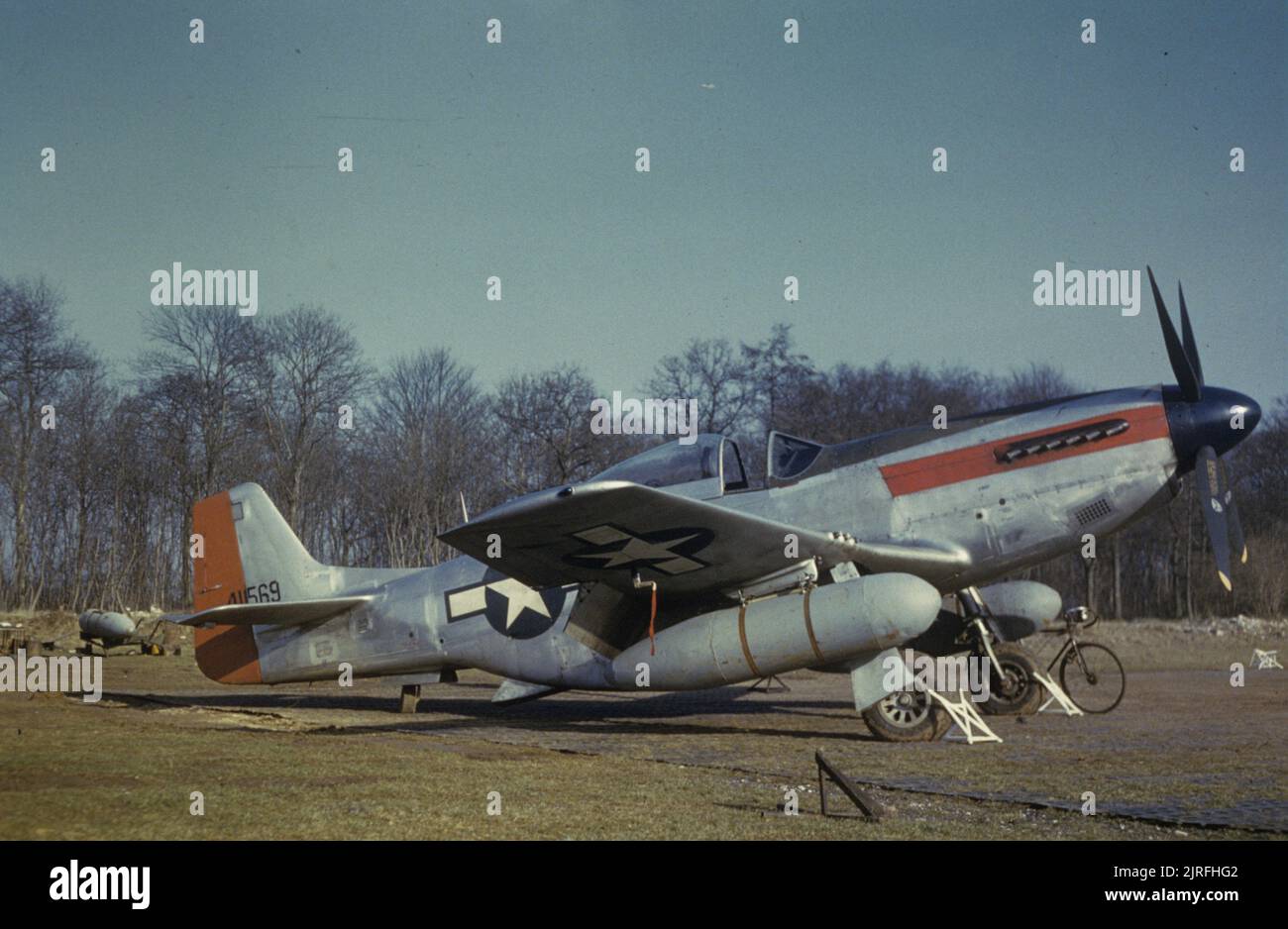F-6 Mustang (44-11569) of the 13th Photographic Squadron, 7th ...