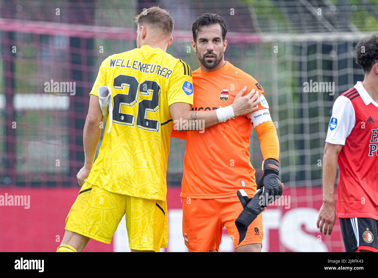 Willem ii goalkeeper timon wellenreuther hi-res stock photography and images - Alamy