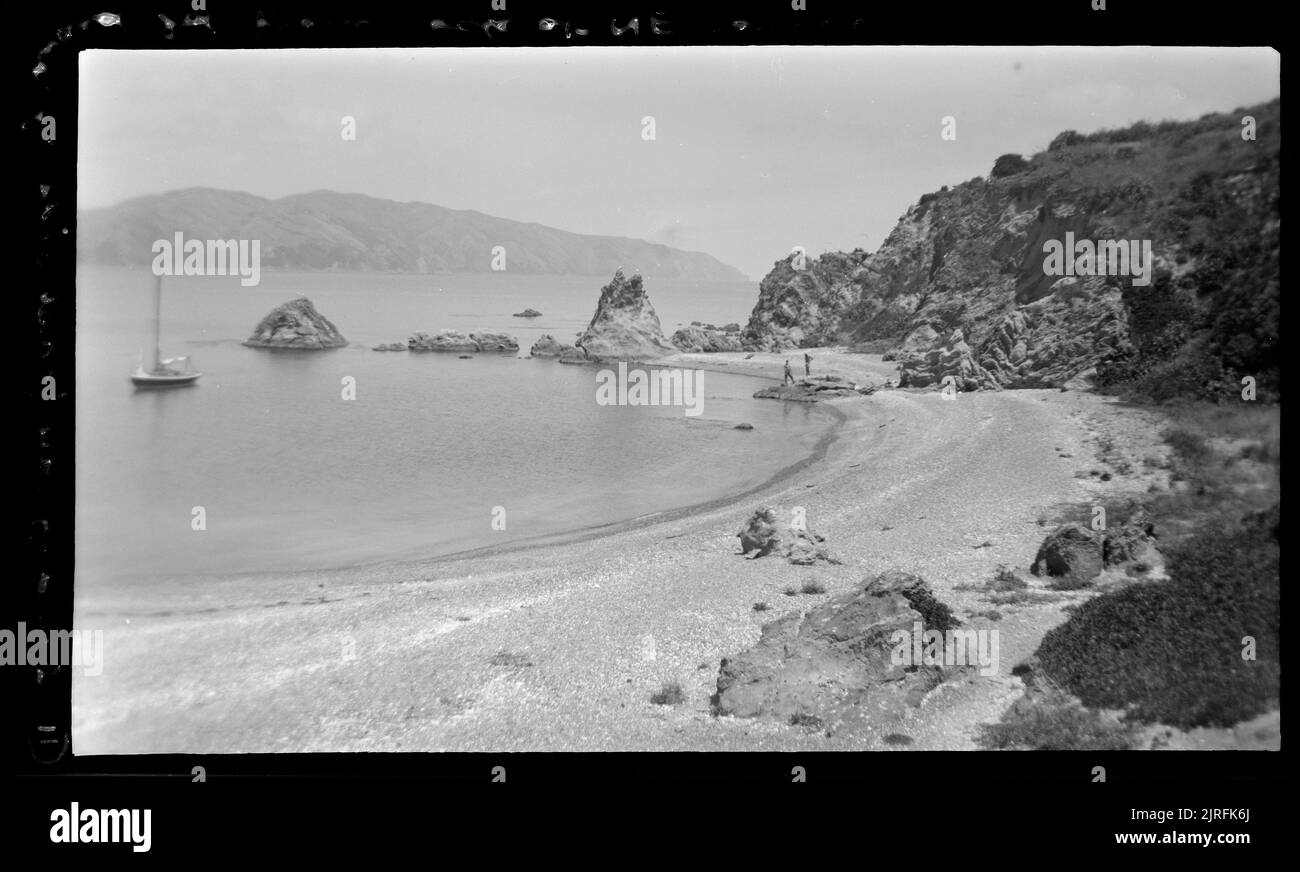 Visit to Ward Island : Landing Bay (east side of Island from rock at ...
