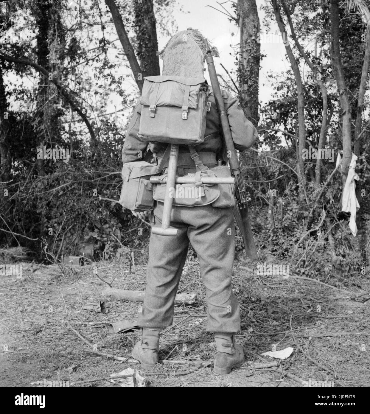 Rear view of Fusilier Tom Payne, 11 Platoon, 'B' Company, 6th Battalion ...