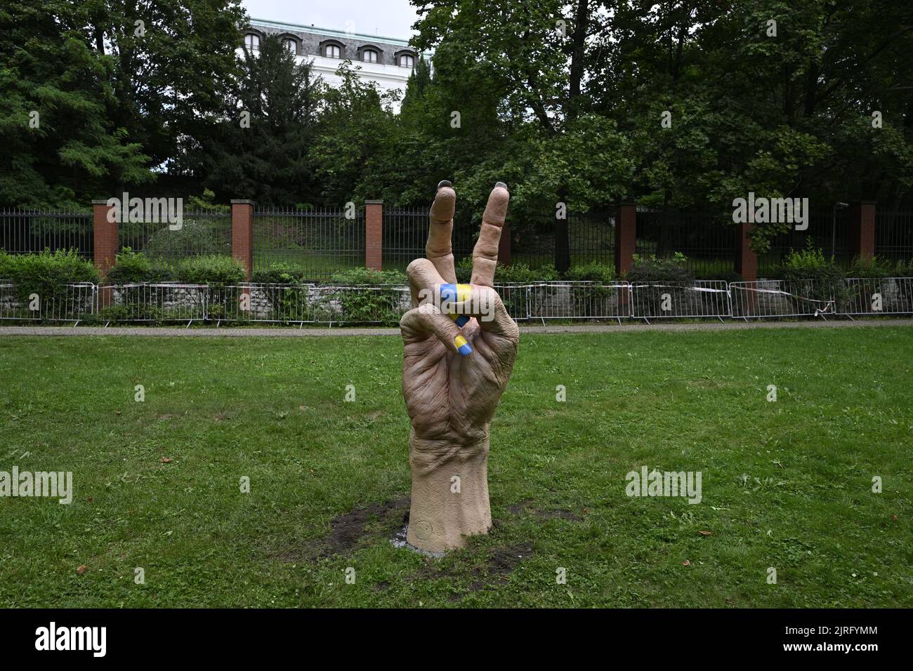 Boris Nemtsov Square, Prague. 24th Aug, 2022. Prague Activists instal ...