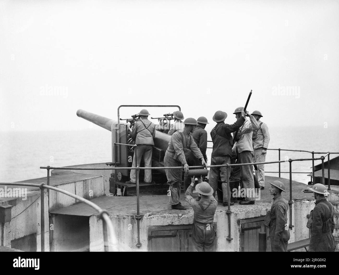 The British Army in the United Kingdom 1939-45 Royal Artillery 9.2-inch ...