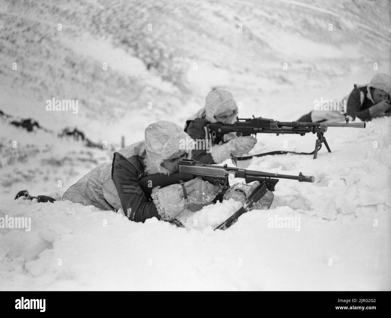 The Royal Marines 1939-45 Men of the Royal Marine Division wearing fur ...