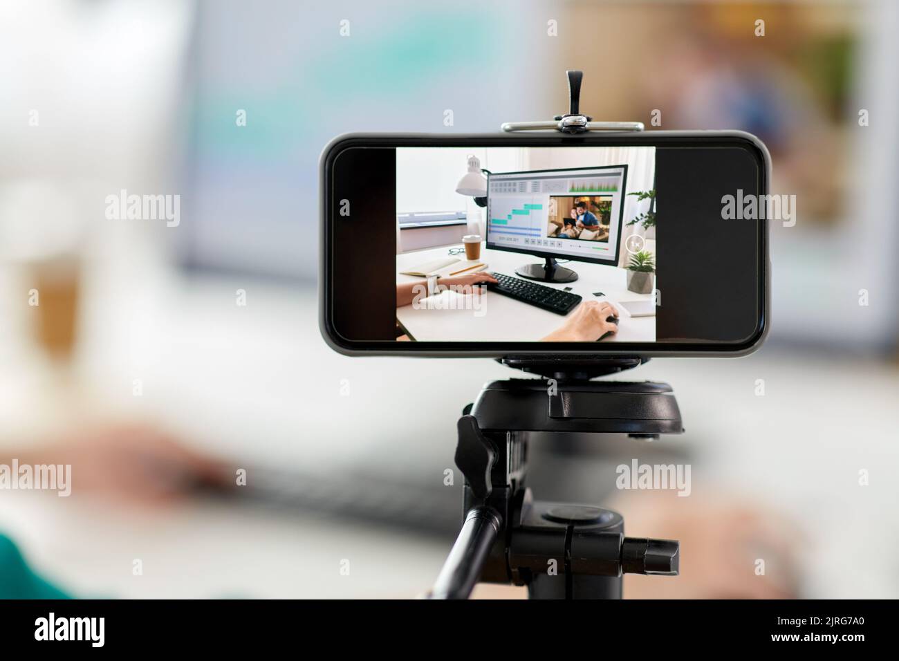smartphone recording woman working in video editor Stock Photo - Alamy