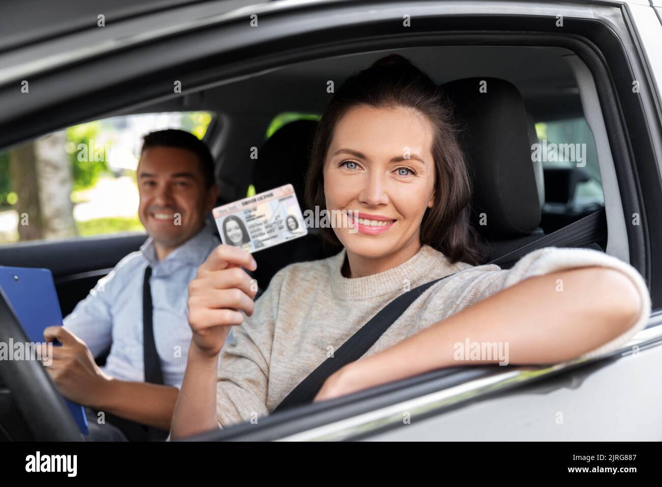 Man holding driving license hi-res stock photography and images - Alamy